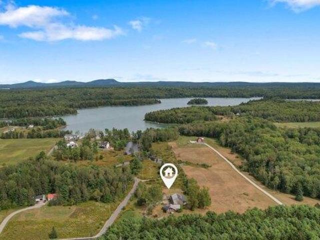 3 bedroom, Hancock ME 04640 LS102724562