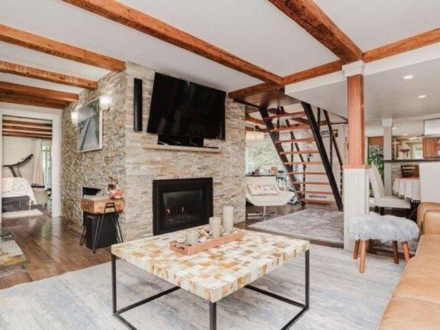 3 bedroom, Hanover MA 02339 104759518