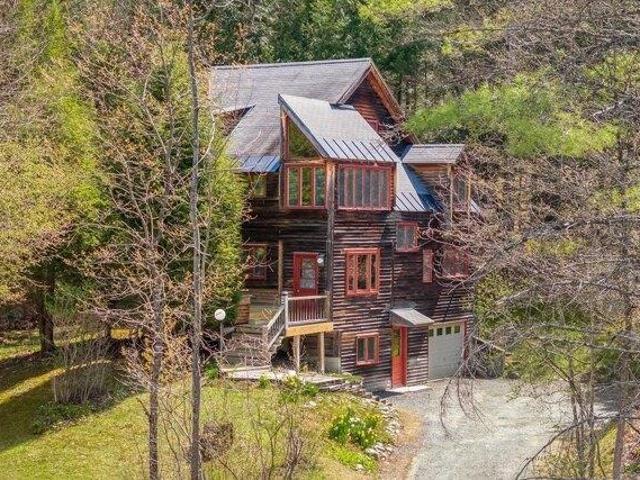 3 bedroom, Hanover NH 03755 102476174