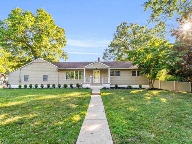 3 bedroom, Harrington Park NJ 07640 104605204