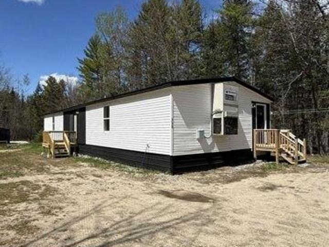 3 bedroom, Harrison ME 04040 103162450
