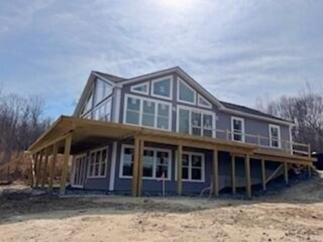 3 bedroom, Harrison ME 04040 LS102120195