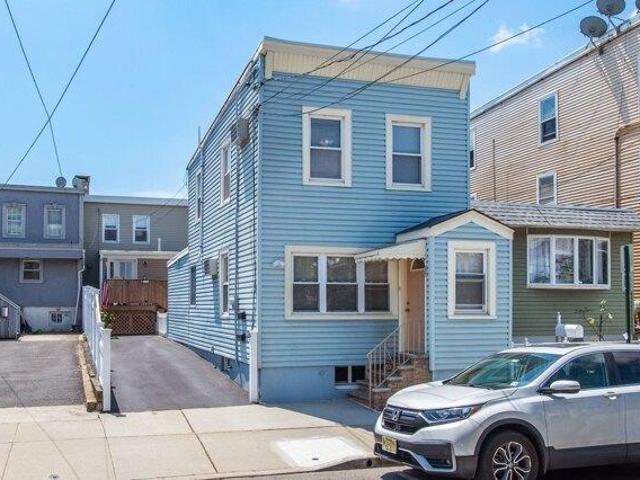 3 bedroom, Harrison NJ 07029 92581102