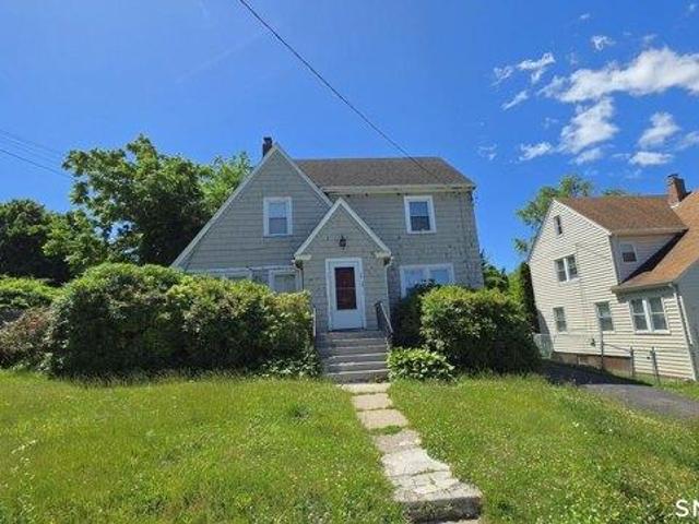 3 bedroom, Hartford CT 06106 104688554