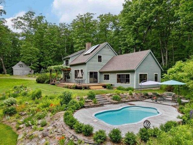 3 bedroom, Hartford VT 05001 104262990
