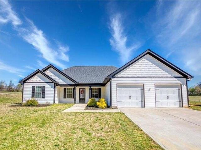 3 bedroom, Hartwell GA 30643 89564837