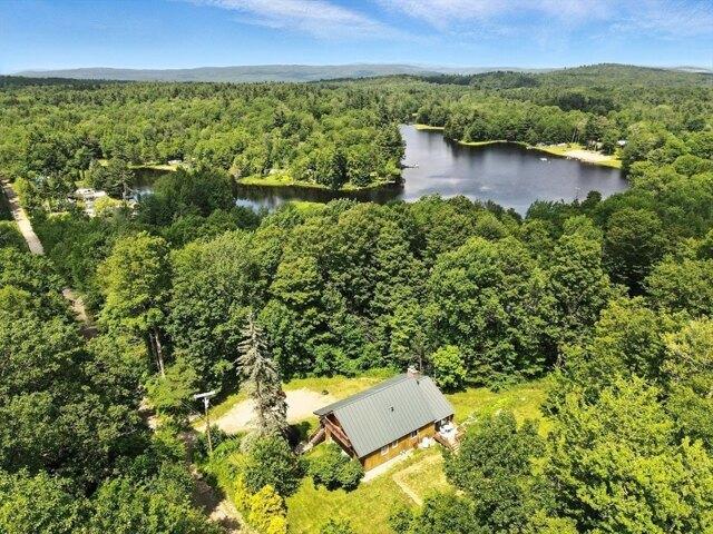 3 bedroom, Heath MA 01346 102669125