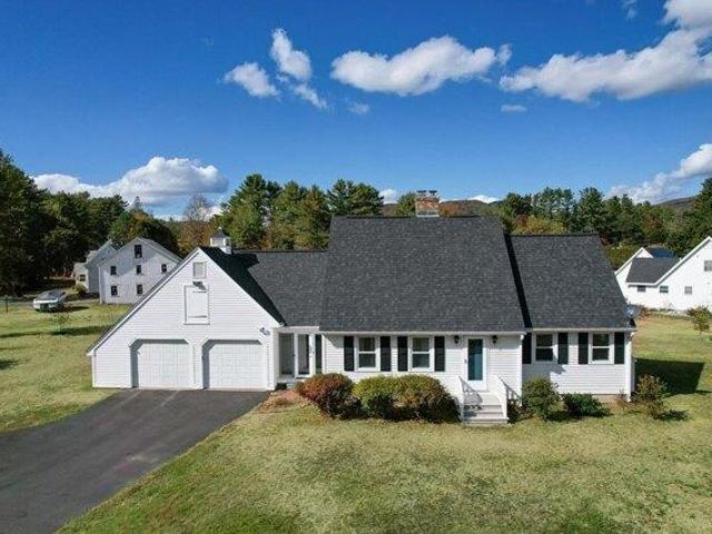 3 bedroom, Hebron NH 03241 102157152