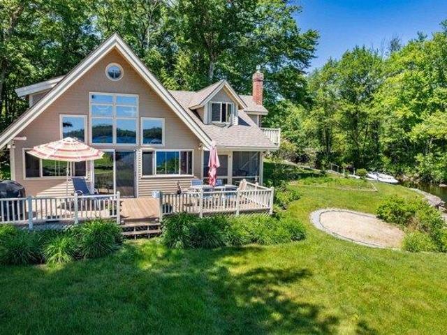 3 bedroom, Hebron NH 03241 103887335