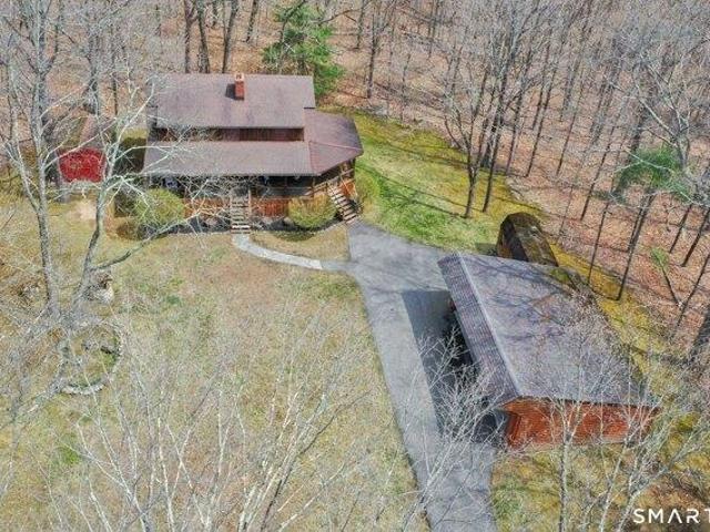 3 bedroom, Hebron CT 06231 102780178