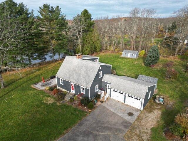 3 bedroom, Hebron CT 06248 102258317