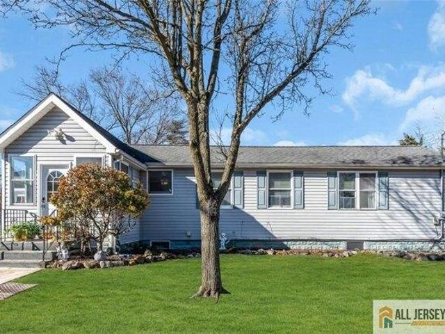 3 bedroom, Helmetta NJ 08828 LS101750103