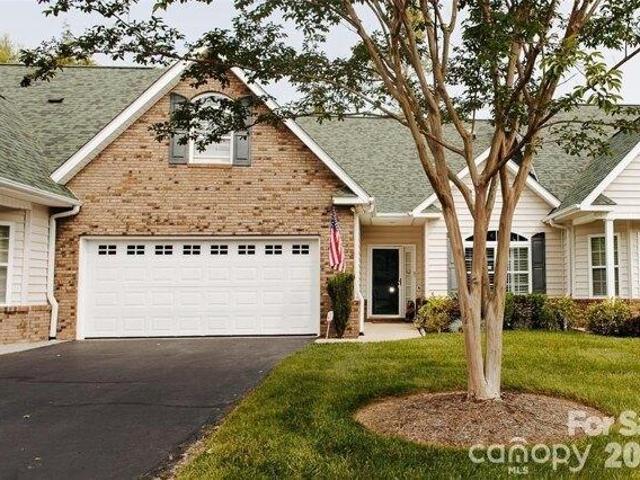 3 bedroom, Hendersonville NC 28792 104899821
