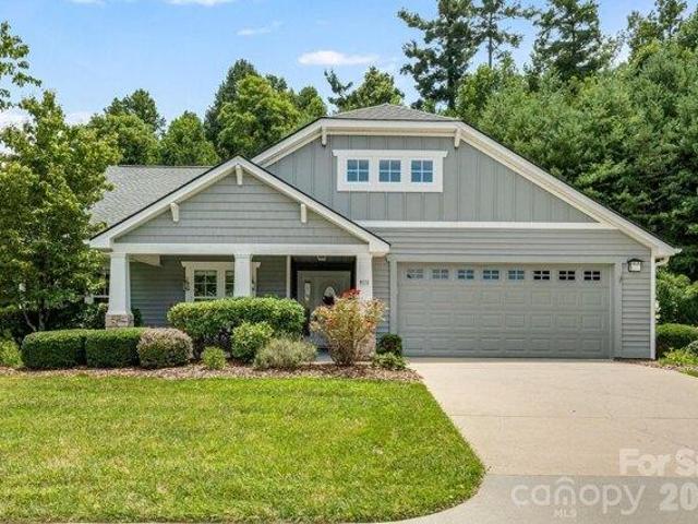 3 bedroom, Hendersonville NC 28792 104900740