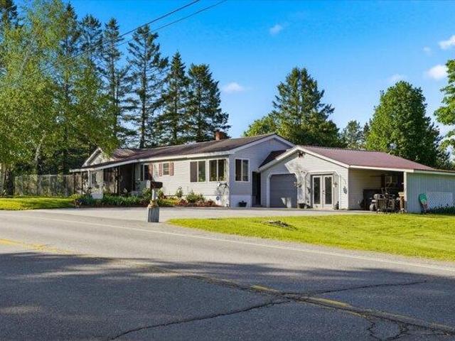 3 bedroom, Hermon ME 04401 103850027
