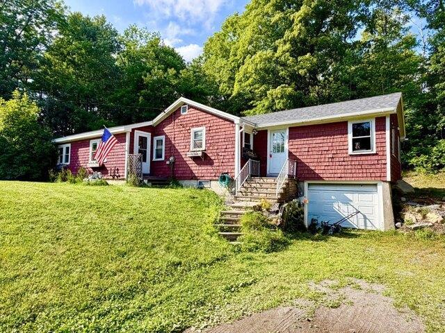 3 bedroom, Hermon ME 04401 105159127