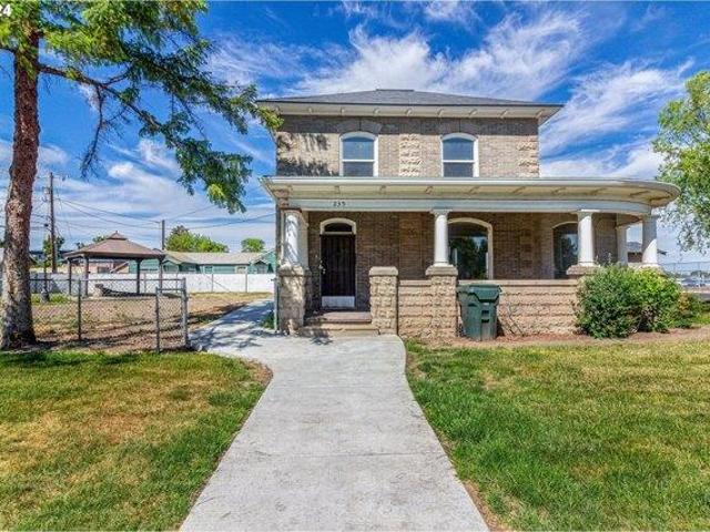 3 bedroom, Hermiston OR 97838 89756834