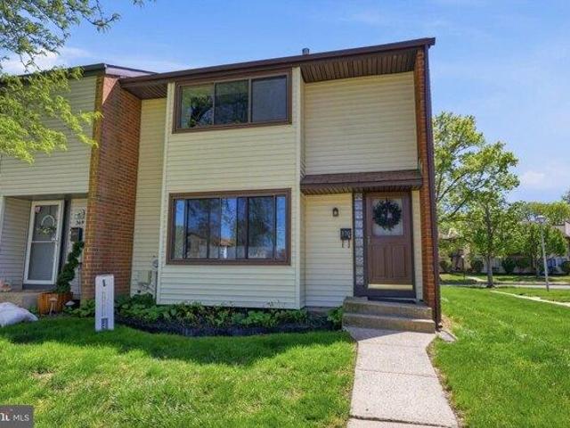 3 bedroom, Hightstown NJ 08520 102255644