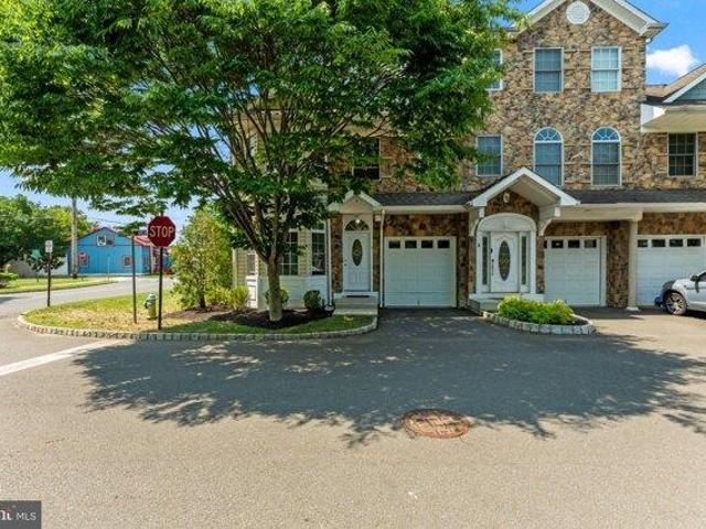 3 bedroom, Hightstown NJ 08520 104921719