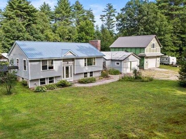 3 bedroom, Hill NH 03243 105113446