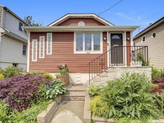 3 bedroom, Hillside NJ 07205 104834709