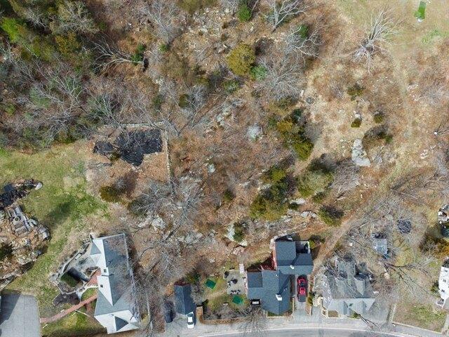 3 bedroom, Hingham MA 02043 103247444