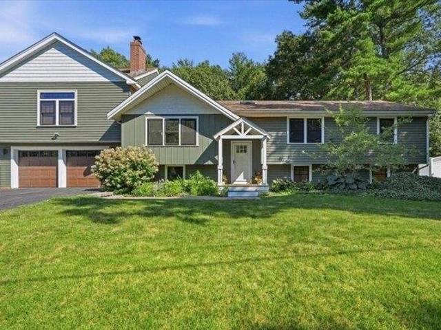 3 bedroom, Hingham MA 02043 104921109