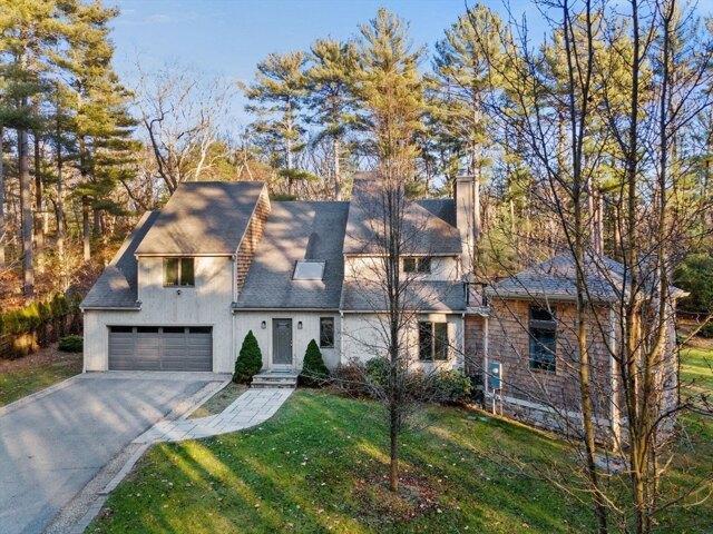 3 bedroom, Hingham MA 02043 LS102317784