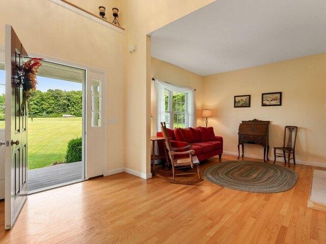 3 bedroom, Hinesburg VT 05461 105126947