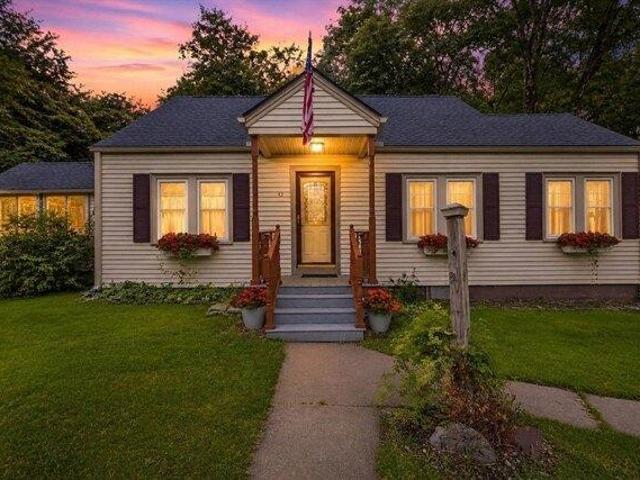 3 bedroom, Hubbardston MA 01452 105123615