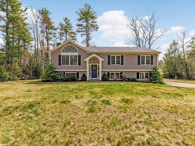 3 bedroom, Hubbardston MA 01452 102670826