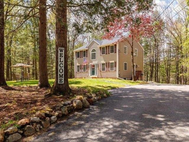 3 bedroom, Hubbardston MA 01452 LS102632213