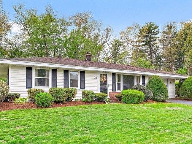 3 bedroom, Hudson MA 01749 LS102825829