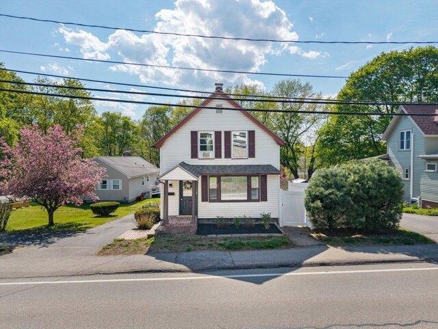 3 bedroom, Hudson MA 01749 102632777