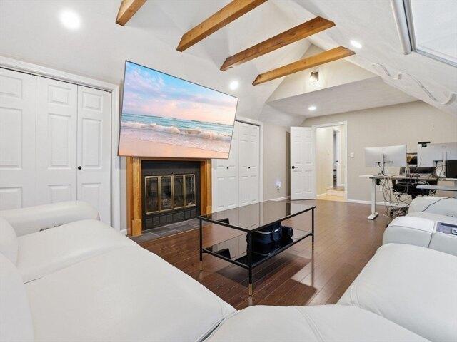 3 bedroom, Hudson MA 01749 102800220