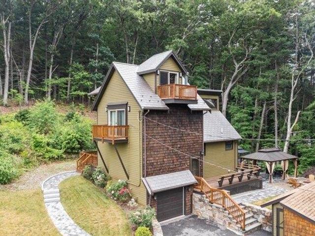 3 bedroom, Hudson MA 01749 105095849