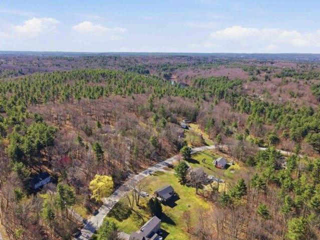 3 bedroom, Hudson NH 03051 LS102634950