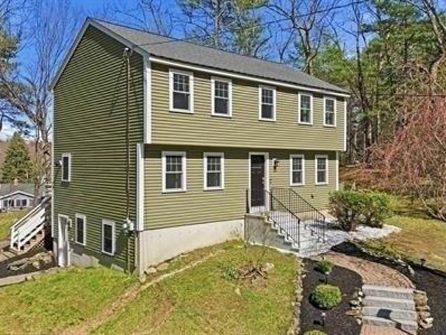 3 bedroom, Hudson NH 03051 102584997