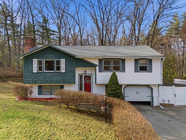 3 bedroom, Hudson NH 03051 102633557