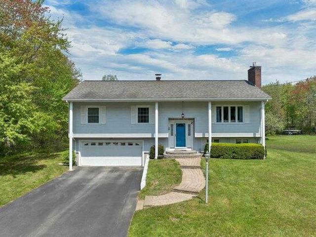 3 bedroom, Hudson NH 03051 103220643