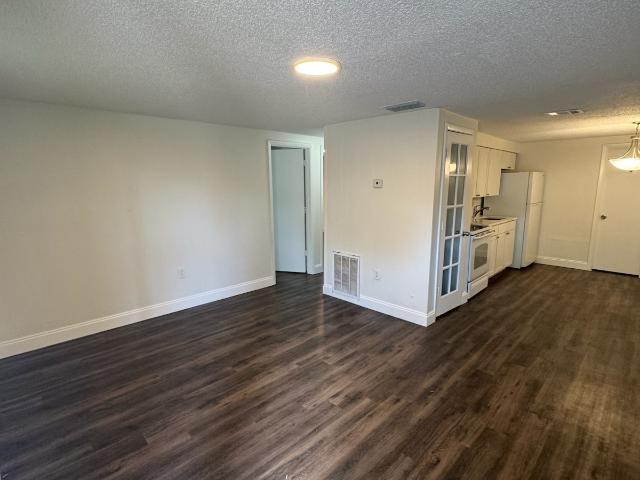 3 Bedroom @ Hudson Point