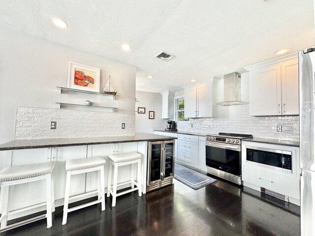 3 bedroom, Hull MA 02045 103496186