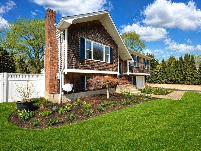 3 bedroom, Hyannis MA 02601 LS102412879