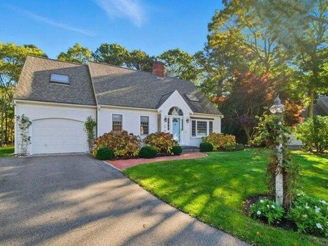 3 bedroom, Hyannis MA 02601 LS102593032