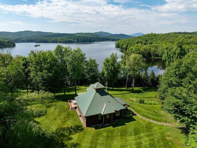 3 bedroom, Hyde Park VT 05655 104234403