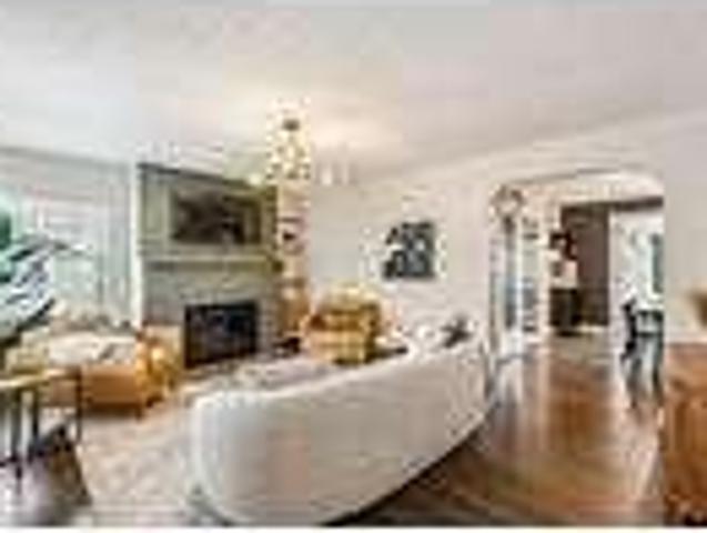 3 bedroom in Columbus OH 43230