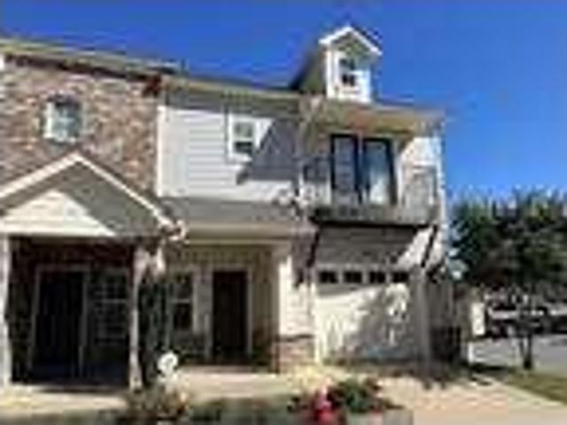3 bedroom in Conway Arkansas 72032