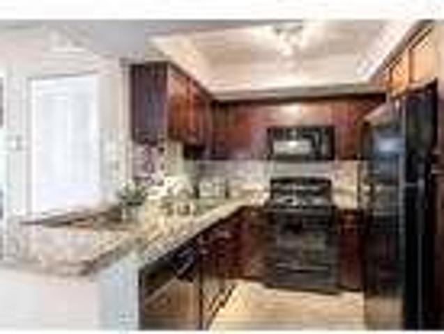 3 bedroom in Coral Springs FL 33071