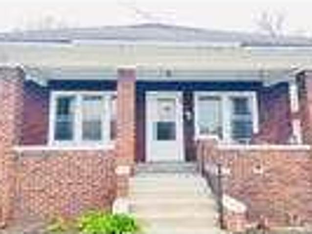 3 bedroom in Calumet City Illinois 60409