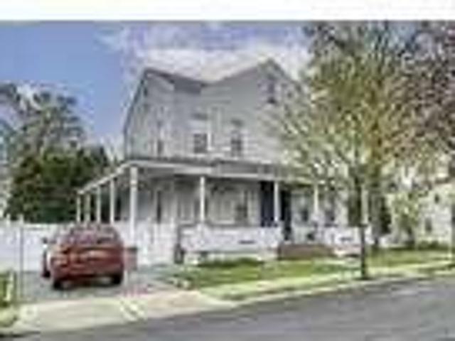 3 bedroom in Carlstadt New Jersey 07072